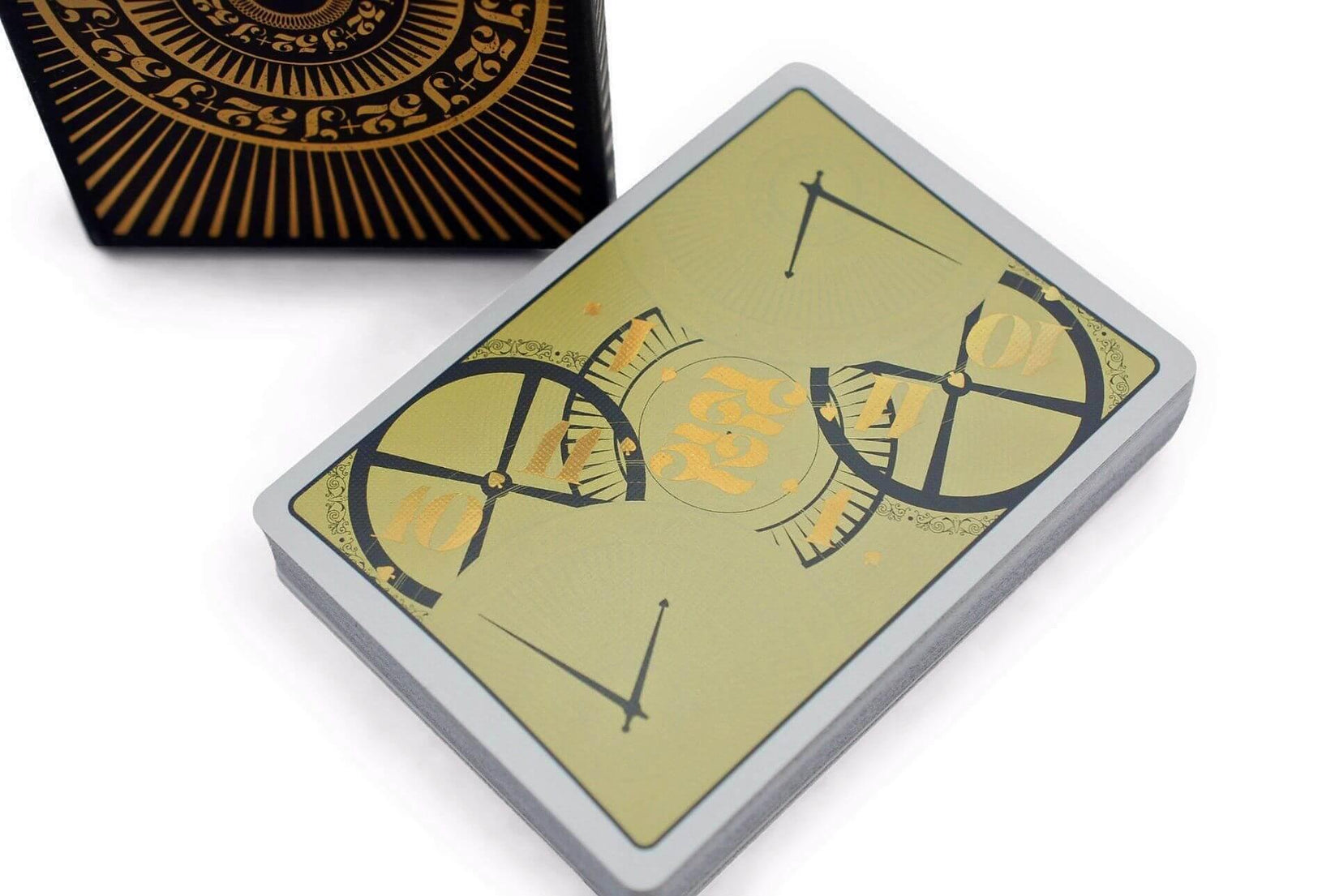52 Plus Joker 2015 Club-RarePlayingCards.com – Rare Playing Cards