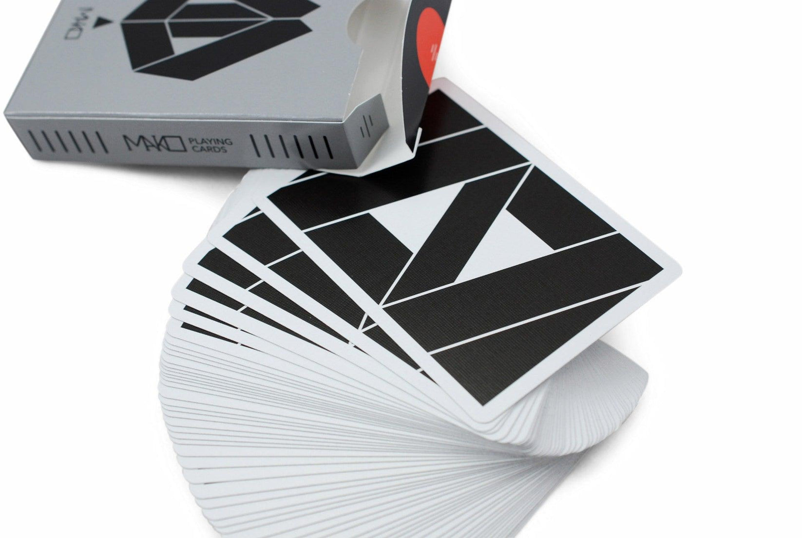 Mako-RarePlayingCards.com – Rare Playing Cards